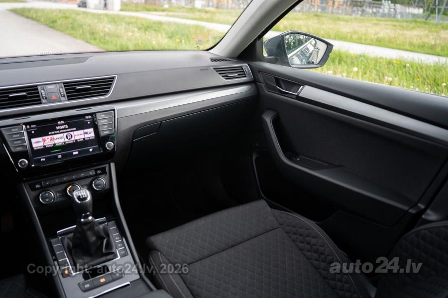 Grey Skoda SuperB 2016 in Paide, with an engine capacity of 1.60 L and mileage of 268 thousand km for 10999 €, photo 15 on AUTOMOTO.COM.LV