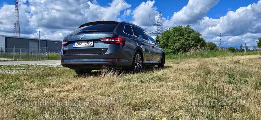 Pelēks Skoda SuperB 2016 Tallina, ar dzinēja tilpumu 2.00 L un nobraukumu 243 tūkst. km par 12000 €, foto 6 vietnē AUTOMOTO.COM.LV