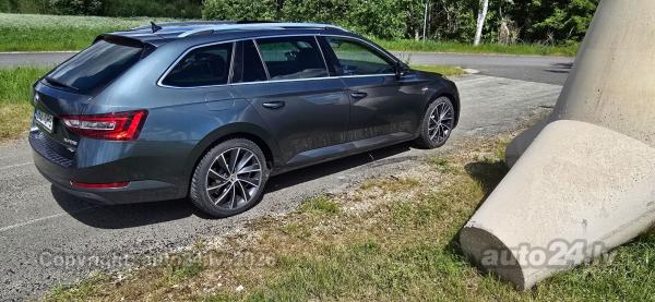 Pelēks Skoda SuperB 2016 Tallina, ar dzinēja tilpumu 2.00 L un nobraukumu 243 tūkst. km par 12000 €, foto 7 vietnē AUTOMOTO.COM.LV