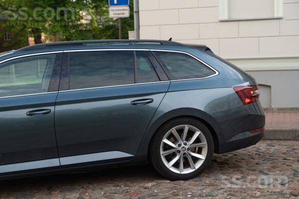 Grey Skoda SuperB 2016 in Liepaja, with an engine capacity of 2.00 L and mileage of 302 thousand km for 11300 €, photo 4 on AUTOMOTO.COM.LV