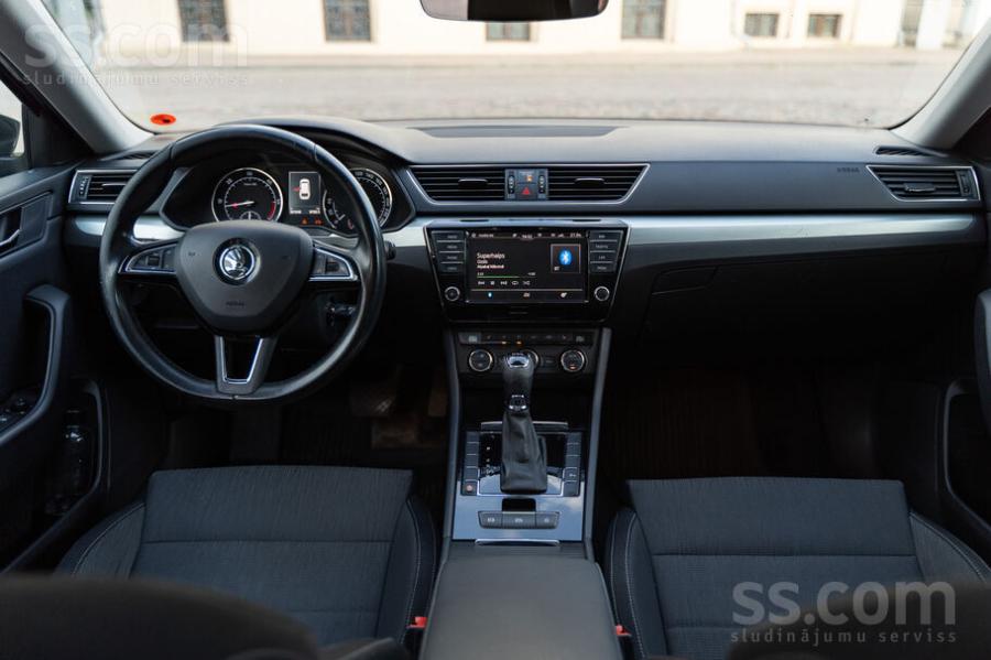 Pelēks Skoda SuperB 2016 Liepāja, ar dzinēja tilpumu 2.00 L un nobraukumu 302 tūkst. km par 11300 €, foto 12 vietnē AUTOMOTO.COM.LV