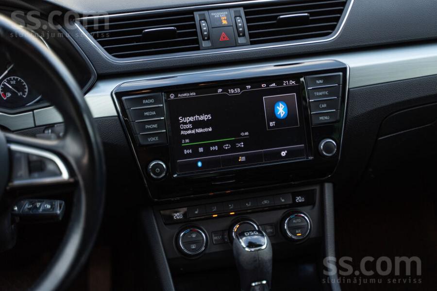 Pelēks Skoda SuperB 2016 Liepāja, ar dzinēja tilpumu 2.00 L un nobraukumu 302 tūkst. km par 11300 €, foto 14 vietnē AUTOMOTO.COM.LV