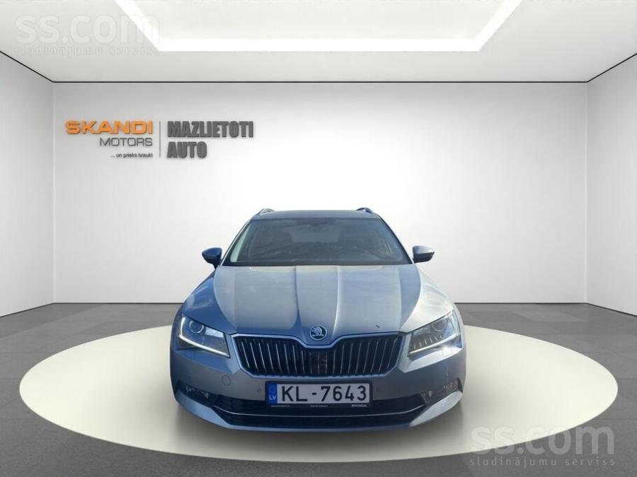 Pelēks Skoda SuperB 2016 Rīga, ar dzinēja tilpumu 2.00 L un nobraukumu 117 tūkst. km par 12990 €, foto 3 vietnē AUTOMOTO.COM.LV