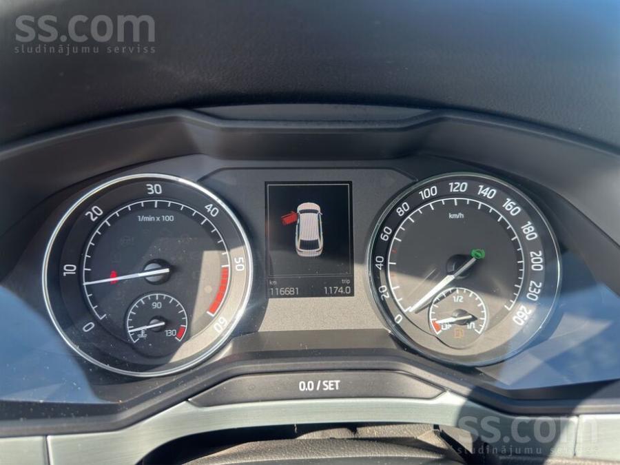 Pelēks Skoda SuperB 2016 Rīga, ar dzinēja tilpumu 2.00 L un nobraukumu 117 tūkst. km par 12990 €, foto 12 vietnē AUTOMOTO.COM.LV