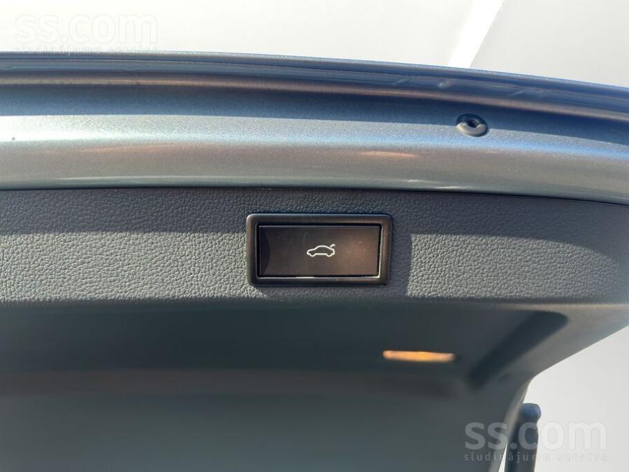 Pelēks Skoda SuperB 2016 Rīga, ar dzinēja tilpumu 2.00 L un nobraukumu 117 tūkst. km par 12990 €, foto 19 vietnē AUTOMOTO.COM.LV