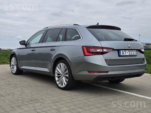Pelēks Skoda SuperB 2016 Rīga, ar dzinēja tilpumu 1.80 L un nobraukumu 232 tūkst. km par 10800 €, foto 8 vietnē AUTOMOTO.COM.LV