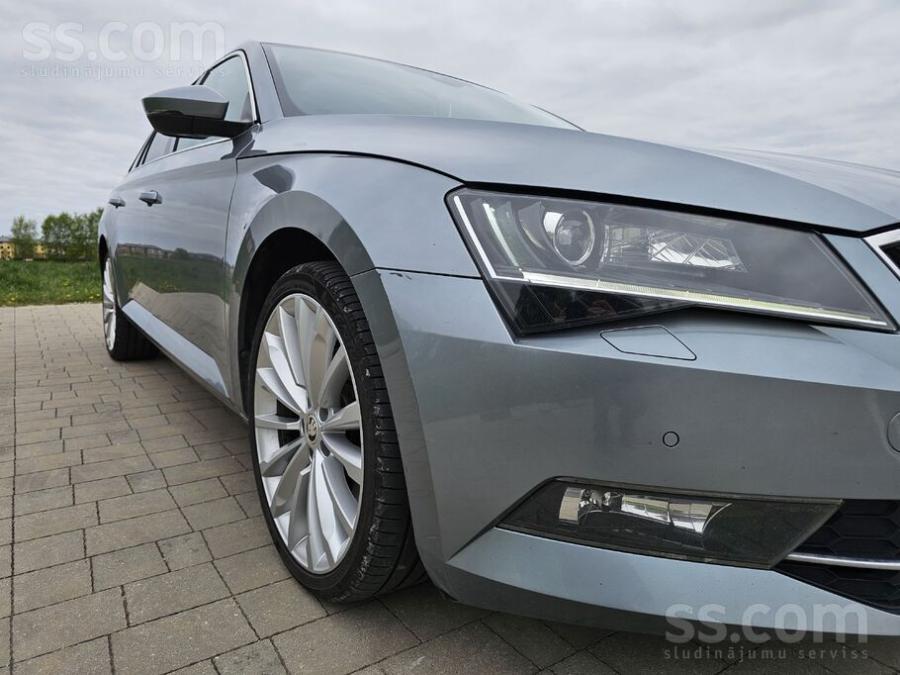 Pelēks Skoda SuperB 2016 Rīga, ar dzinēja tilpumu 1.80 L un nobraukumu 232 tūkst. km par 10800 €, foto 12 vietnē AUTOMOTO.COM.LV