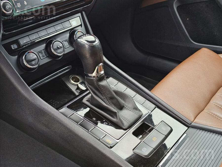 Pelēks Skoda SuperB 2016 Rīga, ar dzinēja tilpumu 1.80 L un nobraukumu 232 tūkst. km par 10800 €, foto 31 vietnē AUTOMOTO.COM.LV