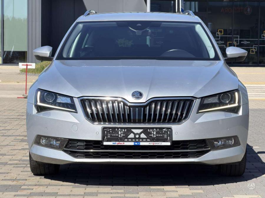 Pelēks Skoda SuperB 2016 Šauļi, ar dzinēja tilpumu 1.80 L un nobraukumu 142 tūkst. km par 10490 €, foto 3 vietnē AUTOMOTO.COM.LV