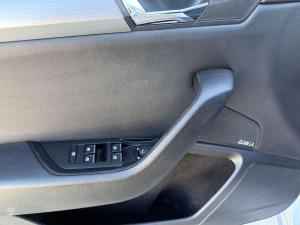 Pelēks Skoda SuperB 2016 Šauļi, ar dzinēja tilpumu 1.80 L un nobraukumu 142 tūkst. km par 10490 €, foto 13 vietnē AUTOMOTO.COM.LV