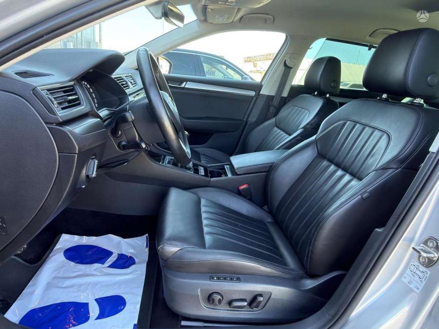 Pelēks Skoda SuperB 2016 Šauļi, ar dzinēja tilpumu 1.80 L un nobraukumu 142 tūkst. km par 10490 €, foto 15 vietnē AUTOMOTO.COM.LV