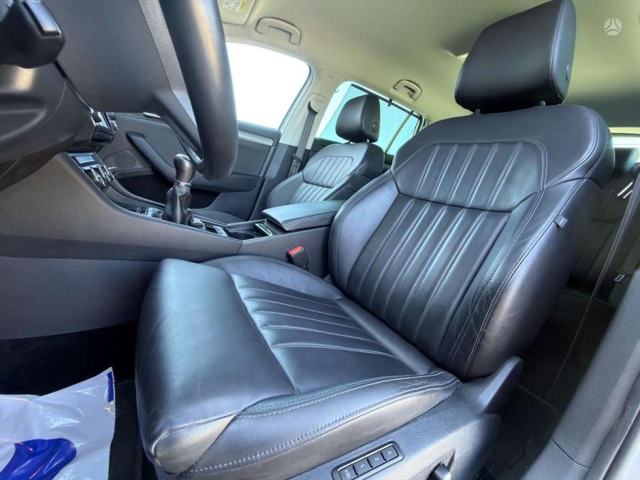 Pelēks Skoda SuperB 2016 Šauļi, ar dzinēja tilpumu 1.80 L un nobraukumu 142 tūkst. km par 10490 €, foto 17 vietnē AUTOMOTO.COM.LV