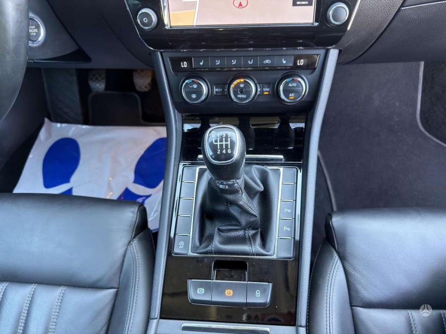 Pelēks Skoda SuperB 2016 Šauļi, ar dzinēja tilpumu 1.80 L un nobraukumu 142 tūkst. km par 10490 €, foto 29 vietnē AUTOMOTO.COM.LV