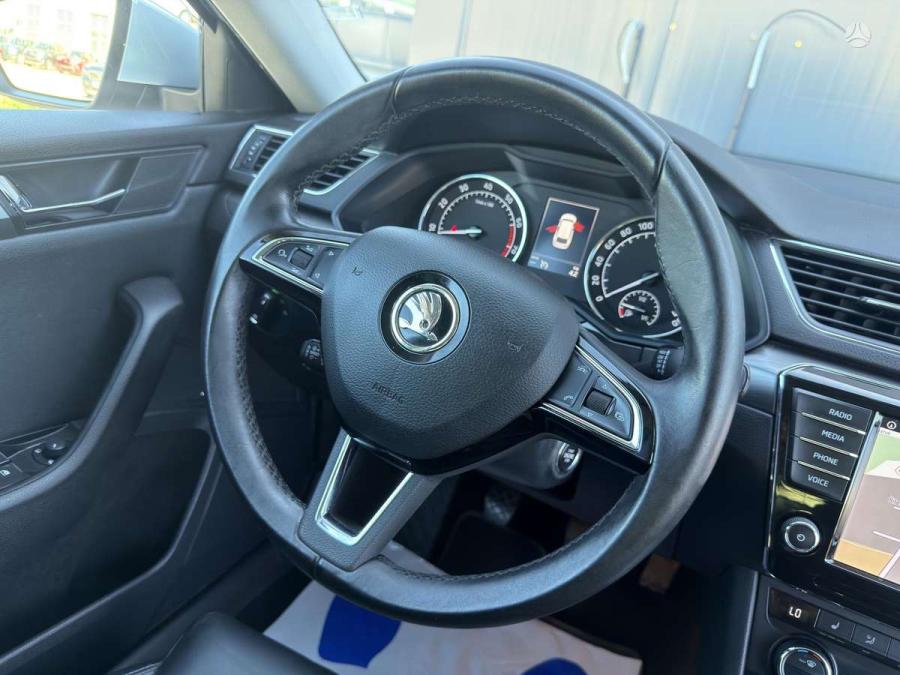 Pelēks Skoda SuperB 2016 Šauļi, ar dzinēja tilpumu 1.80 L un nobraukumu 142 tūkst. km par 10490 €, foto 35 vietnē AUTOMOTO.COM.LV