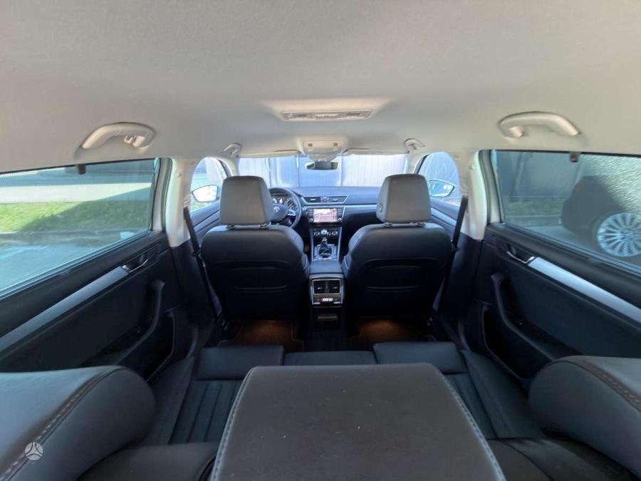 Pelēks Skoda SuperB 2016 Šauļi, ar dzinēja tilpumu 1.80 L un nobraukumu 142 tūkst. km par 10490 €, foto 38 vietnē AUTOMOTO.COM.LV