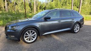 Pelēks Skoda SuperB 2016 Telšiai, ar dzinēja tilpumu 1.97 L un nobraukumu 233 tūkst. km par 12500 €, foto 9 vietnē AUTOMOTO.COM.LV