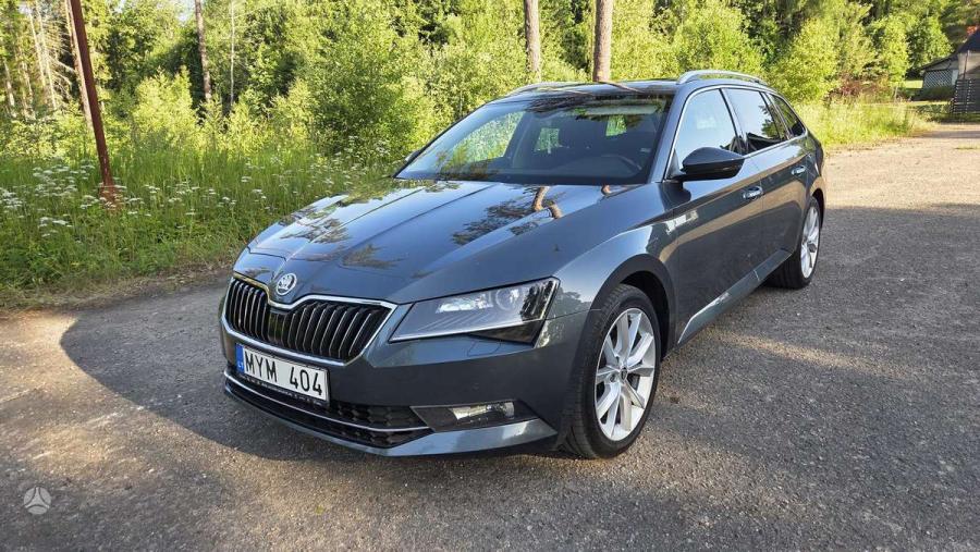 Pelēks Skoda SuperB 2016 Telšiai, ar dzinēja tilpumu 1.97 L un nobraukumu 233 tūkst. km par 12500 €, foto 17 vietnē AUTOMOTO.COM.LV