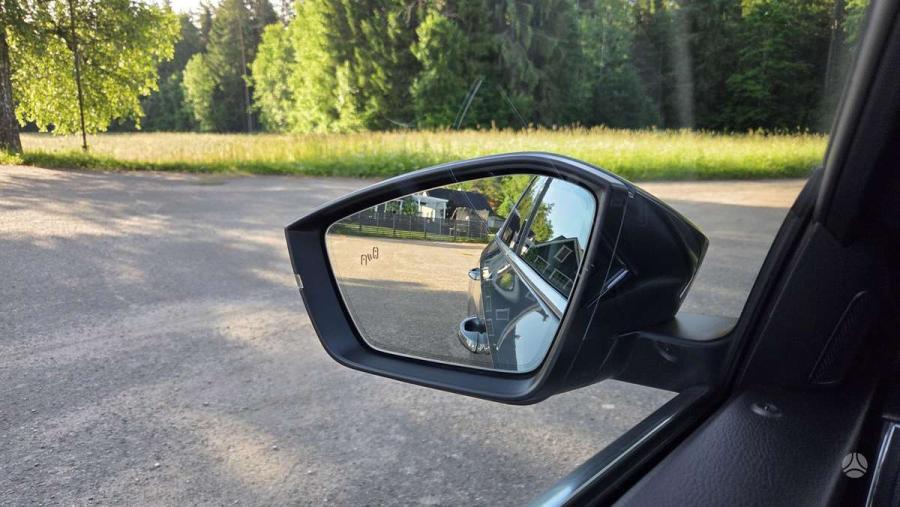 Pelēks Skoda SuperB 2016 Telšiai, ar dzinēja tilpumu 1.97 L un nobraukumu 233 tūkst. km par 12500 €, foto 29 vietnē AUTOMOTO.COM.LV