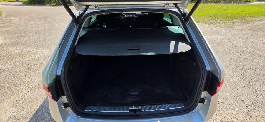 Pelēks Skoda SuperB 2016 Viļņa, ar dzinēja tilpumu 1.97 L un nobraukumu 292 tūkst. km par 8400 €, foto 10 vietnē AUTOMOTO.COM.LV