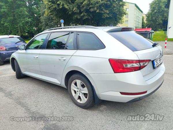 Grey Skoda SuperB 2016 in Tallinn, with an engine capacity of 1.40 L and mileage of 200 thousand km for 9000 €, photo 4 on AUTOMOTO.COM.LV