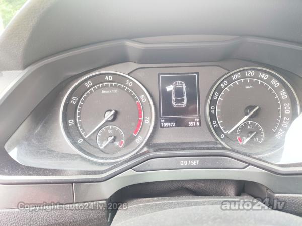 Grey Skoda SuperB 2016 in Tallinn, with an engine capacity of 1.40 L and mileage of 200 thousand km for 9000 €, photo 5 on AUTOMOTO.COM.LV