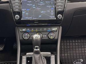 Pelēks Skoda SuperB 2016 Viļņa, ar dzinēja tilpumu 1.97 L un nobraukumu 267 tūkst. km par 9900 €, foto 21 vietnē AUTOMOTO.COM.LV