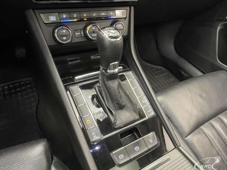 Pelēks Skoda SuperB 2016 Viļņa, ar dzinēja tilpumu 1.97 L un nobraukumu 267 tūkst. km par 9900 €, foto 31 vietnē AUTOMOTO.COM.LV