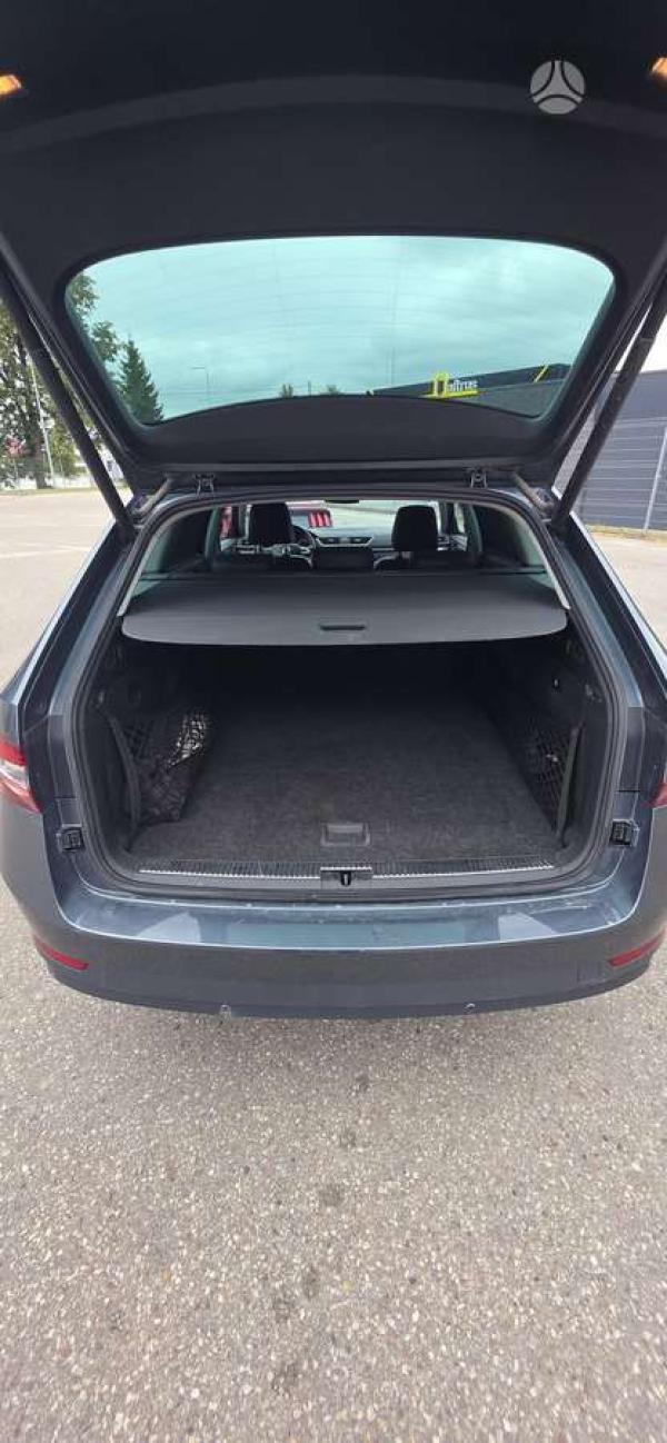 Pelēks Skoda SuperB 2016 Raseiniai, ar dzinēja tilpumu 1.97 L un nobraukumu 439 tūkst. km par 9700 €, foto 6 vietnē AUTOMOTO.COM.LV