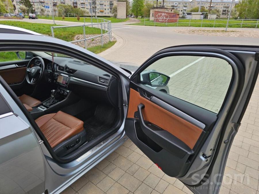 Grey Skoda SuperB 2016 in Riga, with an engine capacity of 1.80 L and mileage of 235 thousand km for 10500 €, photo 18 on AUTOMOTO.COM.LV