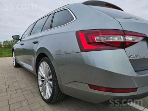 Grey Skoda SuperB 2016 in Riga, with an engine capacity of 1.80 L and mileage of 235 thousand km for 10500 €, photo 25 on AUTOMOTO.COM.LV