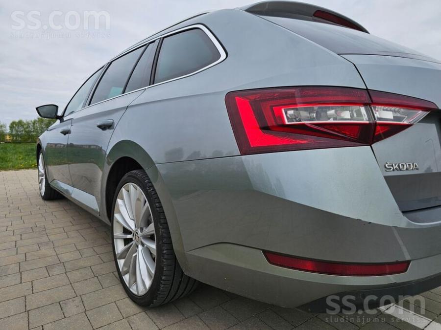 Grey Skoda SuperB 2016 in Riga, with an engine capacity of 1.80 L and mileage of 235 thousand km for 10500 €, photo 25 on AUTOMOTO.COM.LV