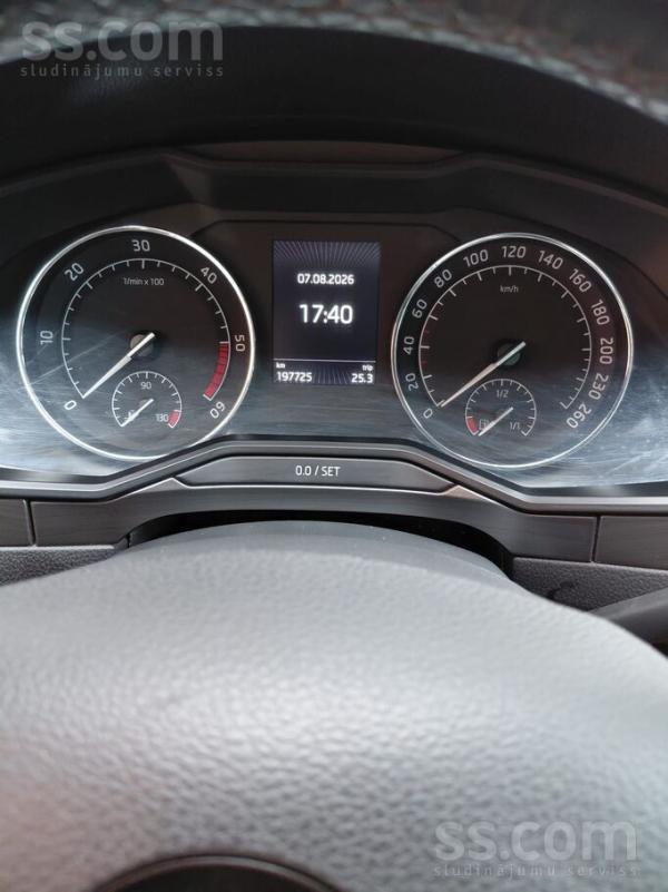 Grey Skoda SuperB 2016 in Riga, with an engine capacity of 2.00 L and mileage of 0 thousand km for 11500 €, photo 10 on AUTOMOTO.COM.LV