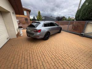 Grey Skoda SuperB 2016 in Kaunas, with an engine capacity of 2.00 L and mileage of 224 thousand km for 12600 €, photo 4 on AUTOMOTO.COM.LV