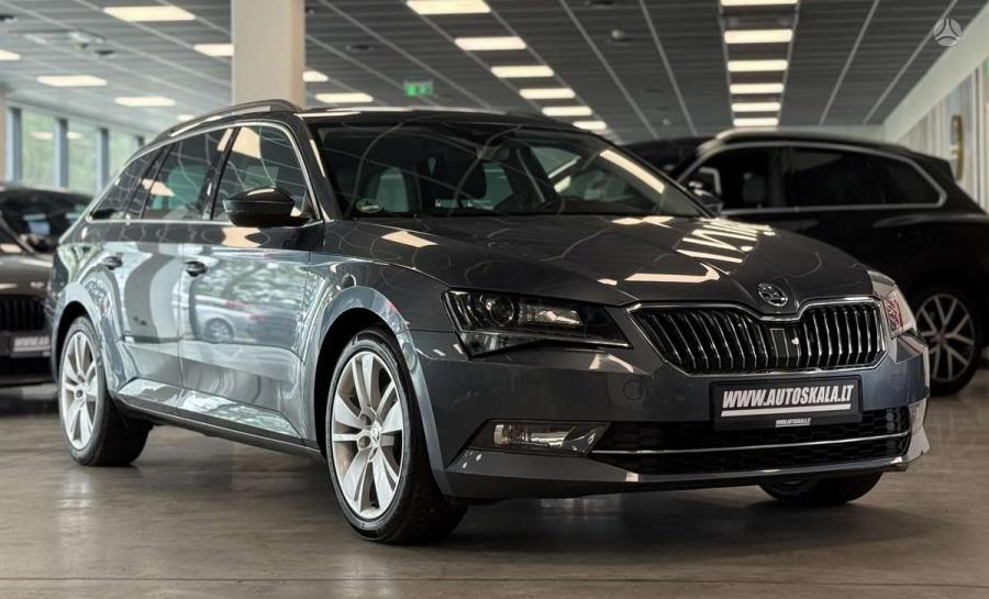 Grey Skoda SuperB 2016 in Klaipeda, with an engine capacity of 1.97 L and mileage of 241 thousand km for 11950 €, photo 3 on AUTOMOTO.COM.LV