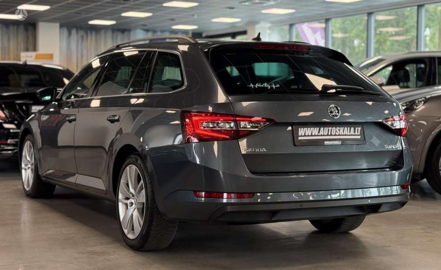 Grey Skoda SuperB 2016 in Klaipeda, with an engine capacity of 1.97 L and mileage of 241 thousand km for 11950 €, photo 8 on AUTOMOTO.COM.LV