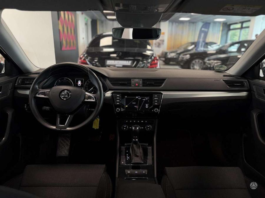 Grey Skoda SuperB 2016 in Klaipeda, with an engine capacity of 1.97 L and mileage of 241 thousand km for 11950 €, photo 34 on AUTOMOTO.COM.LV