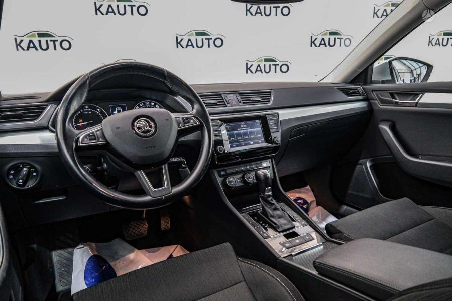 Pelēks Skoda SuperB 2016 Kauņa, ar dzinēja tilpumu 2.00 L un nobraukumu 296 tūkst. km par 10990 €, foto 8 vietnē AUTOMOTO.COM.LV