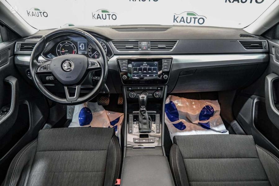 Pelēks Skoda SuperB 2016 Kauņa, ar dzinēja tilpumu 2.00 L un nobraukumu 296 tūkst. km par 10990 €, foto 9 vietnē AUTOMOTO.COM.LV