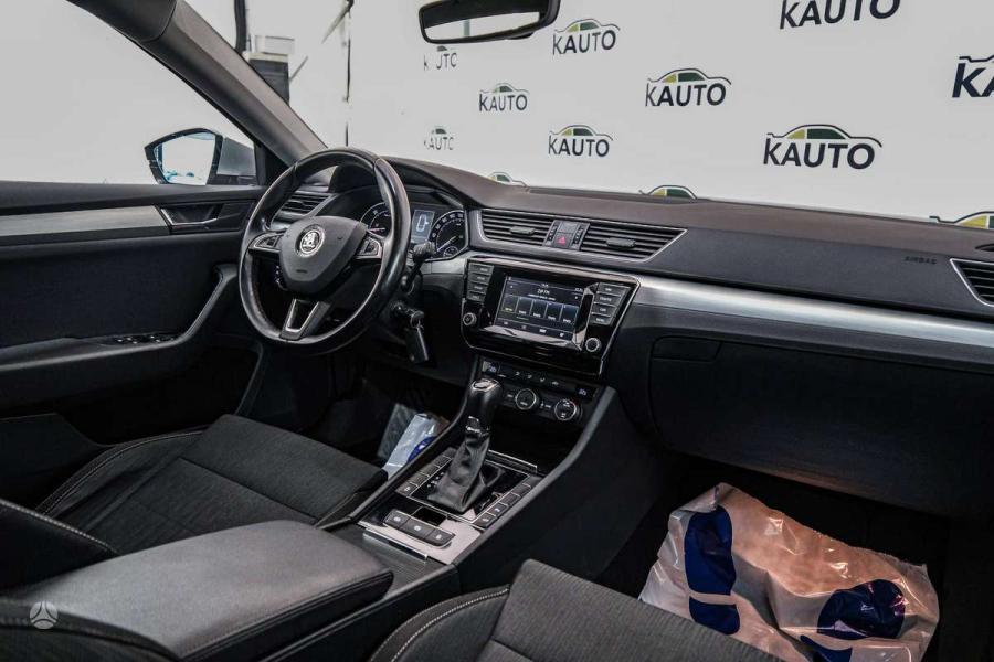 Pelēks Skoda SuperB 2016 Kauņa, ar dzinēja tilpumu 2.00 L un nobraukumu 296 tūkst. km par 10990 €, foto 12 vietnē AUTOMOTO.COM.LV