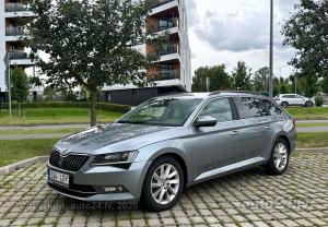 Pelēks Skoda SuperB 2016 Tallina, ar dzinēja tilpumu 2.00 L un nobraukumu 319 tūkst. km par 8200 €, foto 4 vietnē AUTOMOTO.COM.LV
