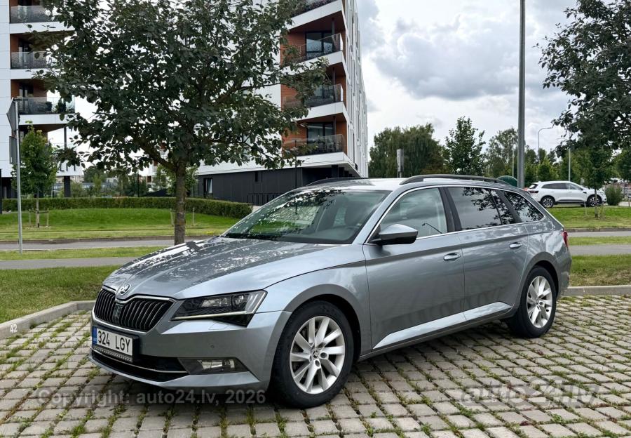 Pelēks Skoda SuperB 2016 Tallina, ar dzinēja tilpumu 2.00 L un nobraukumu 319 tūkst. km par 8200 €, foto 4 vietnē AUTOMOTO.COM.LV