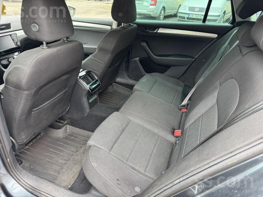 Pelēks Skoda SuperB 2016 Rīga, ar dzinēja tilpumu 2.00 L un nobraukumu 0 tūkst. km par 5800 €, foto 7 vietnē AUTOMOTO.COM.LV