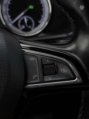Pelēks Skoda SuperB 2016 Viļņa, ar dzinēja tilpumu 1.97 L un nobraukumu 363 tūkst. km par 11150 €, foto 60 vietnē AUTOMOTO.COM.LV