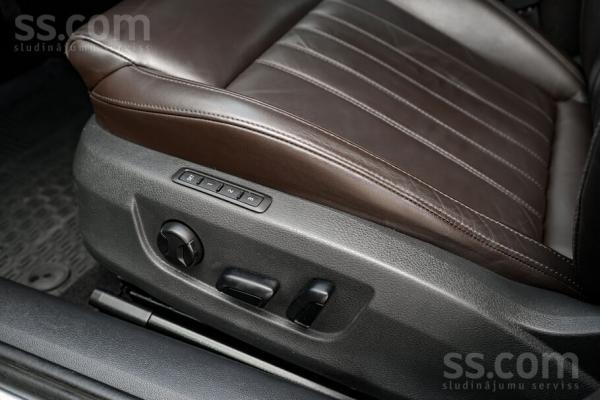 Pelēks Skoda SuperB 2016 Ogre, ar dzinēja tilpumu 2.00 L un nobraukumu 185 tūkst. km par 14500 €, foto 10 vietnē AUTOMOTO.COM.LV