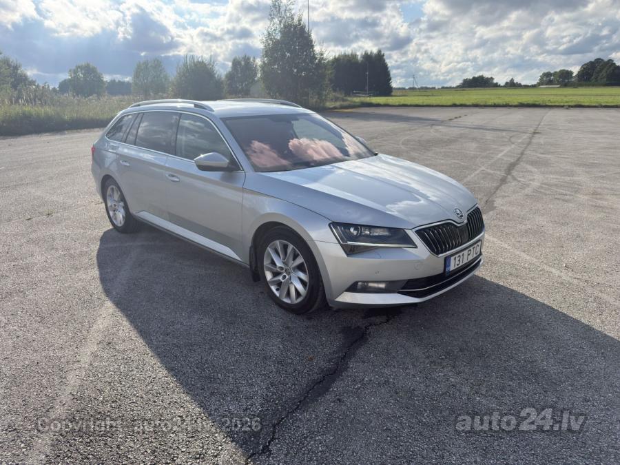 Pelēks Skoda SuperB 2016 Tallina, ar dzinēja tilpumu 2.00 L un nobraukumu 289 tūkst. km par 10000 €, foto 4 vietnē AUTOMOTO.COM.LV