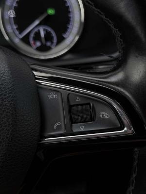 Pelēks Skoda SuperB 2016 Viļņa, ar dzinēja tilpumu 1.97 L un nobraukumu 363 tūkst. km par 11150 €, foto 31 vietnē AUTOMOTO.COM.LV