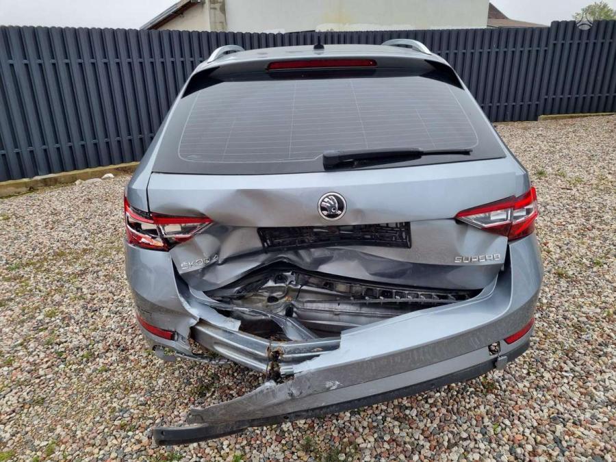 Grey Skoda SuperB 2016 in Alytus, with an engine capacity of 1.98 L and mileage of 217 thousand km for 5500 €, photo 6 on AUTOMOTO.COM.LV