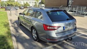 Pelēks Skoda SuperB 2016 Rīga, ar dzinēja tilpumu 1.60 L un nobraukumu 256 tūkst. km par 8500 €, foto 6 vietnē AUTOMOTO.COM.LV