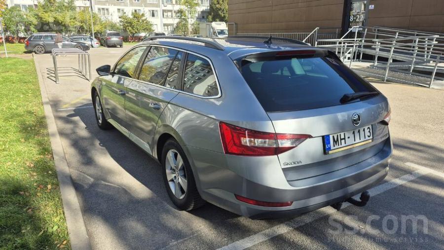 Pelēks Skoda SuperB 2016 Rīga, ar dzinēja tilpumu 1.60 L un nobraukumu 256 tūkst. km par 8500 €, foto 6 vietnē AUTOMOTO.COM.LV