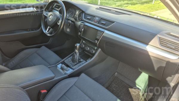 Pelēks Skoda SuperB 2016 Rīga, ar dzinēja tilpumu 1.60 L un nobraukumu 256 tūkst. km par 8500 €, foto 10 vietnē AUTOMOTO.COM.LV
